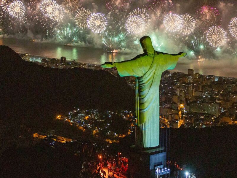 Queima de fogos pode desencadear crise sensorial em autistas - JD1 Notícias