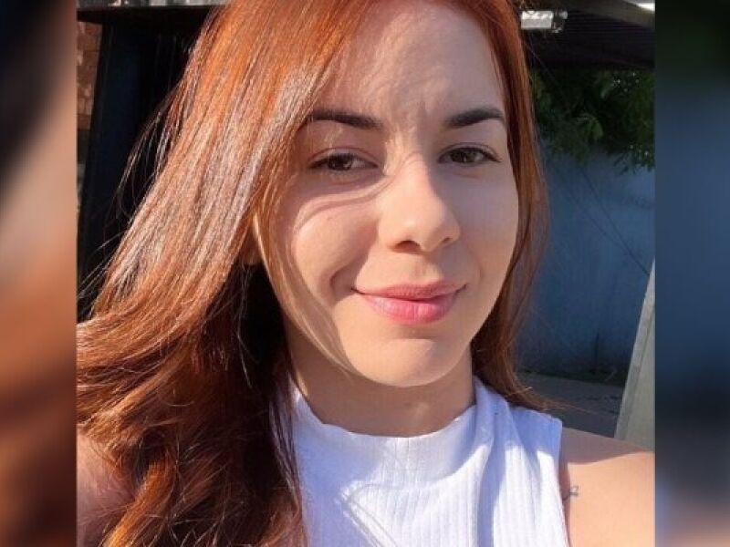 'Sorrisão doce e largo', amigas lamentam morte de Ana Karolina em ...