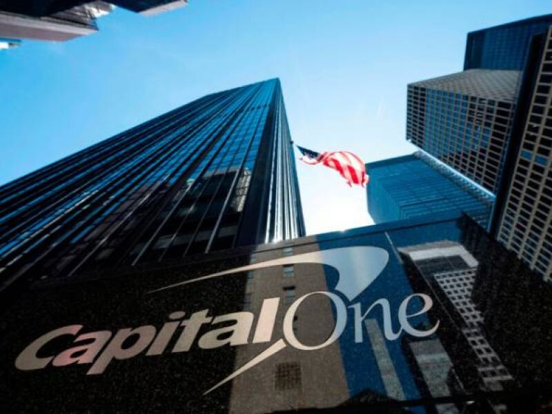 Hacker rouba dados de mais de 100 milhões de clientes de banco - JD1 ...