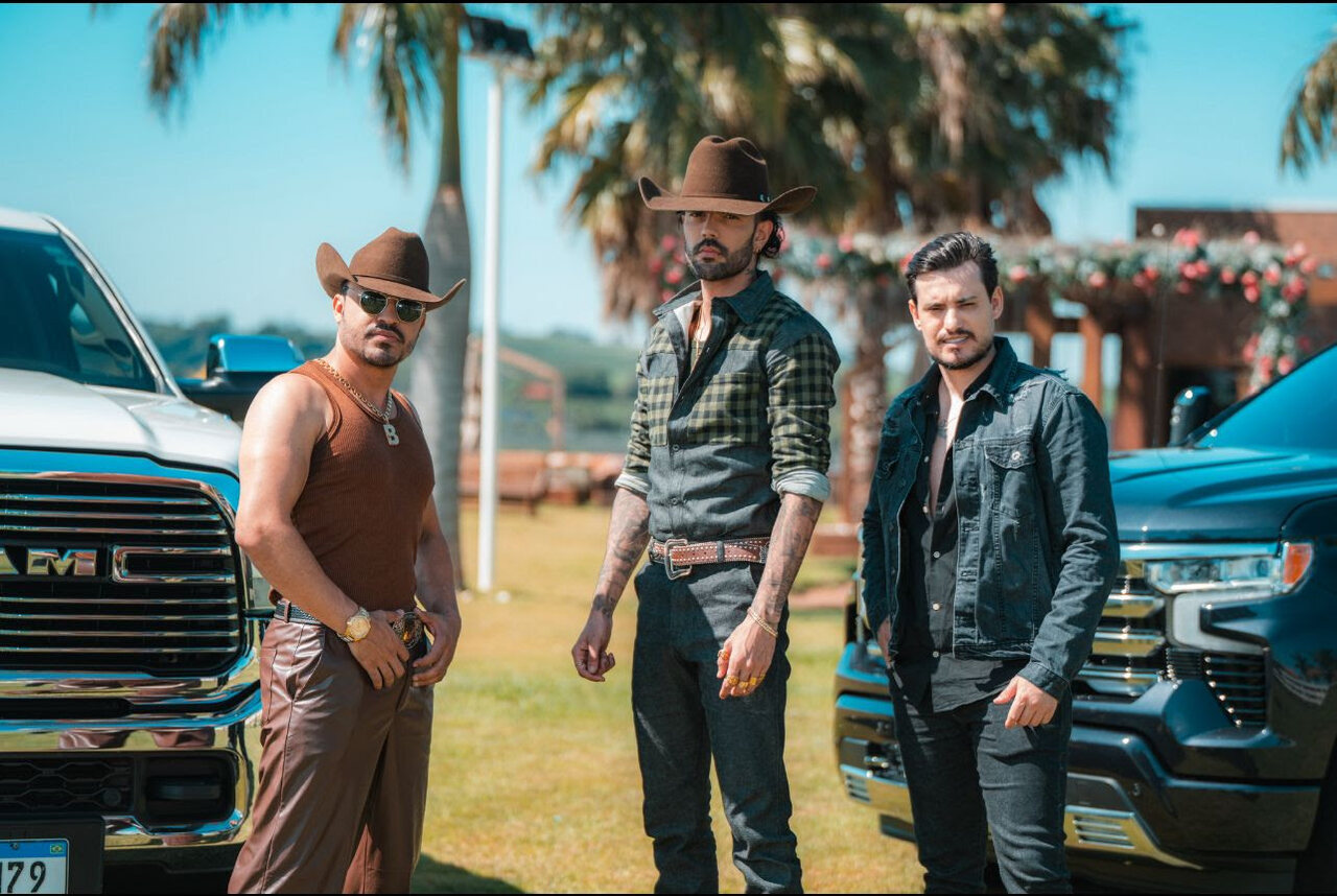 Luan Pereira é convidado de Brenno e Matheus para o hit “Em Cima do ...