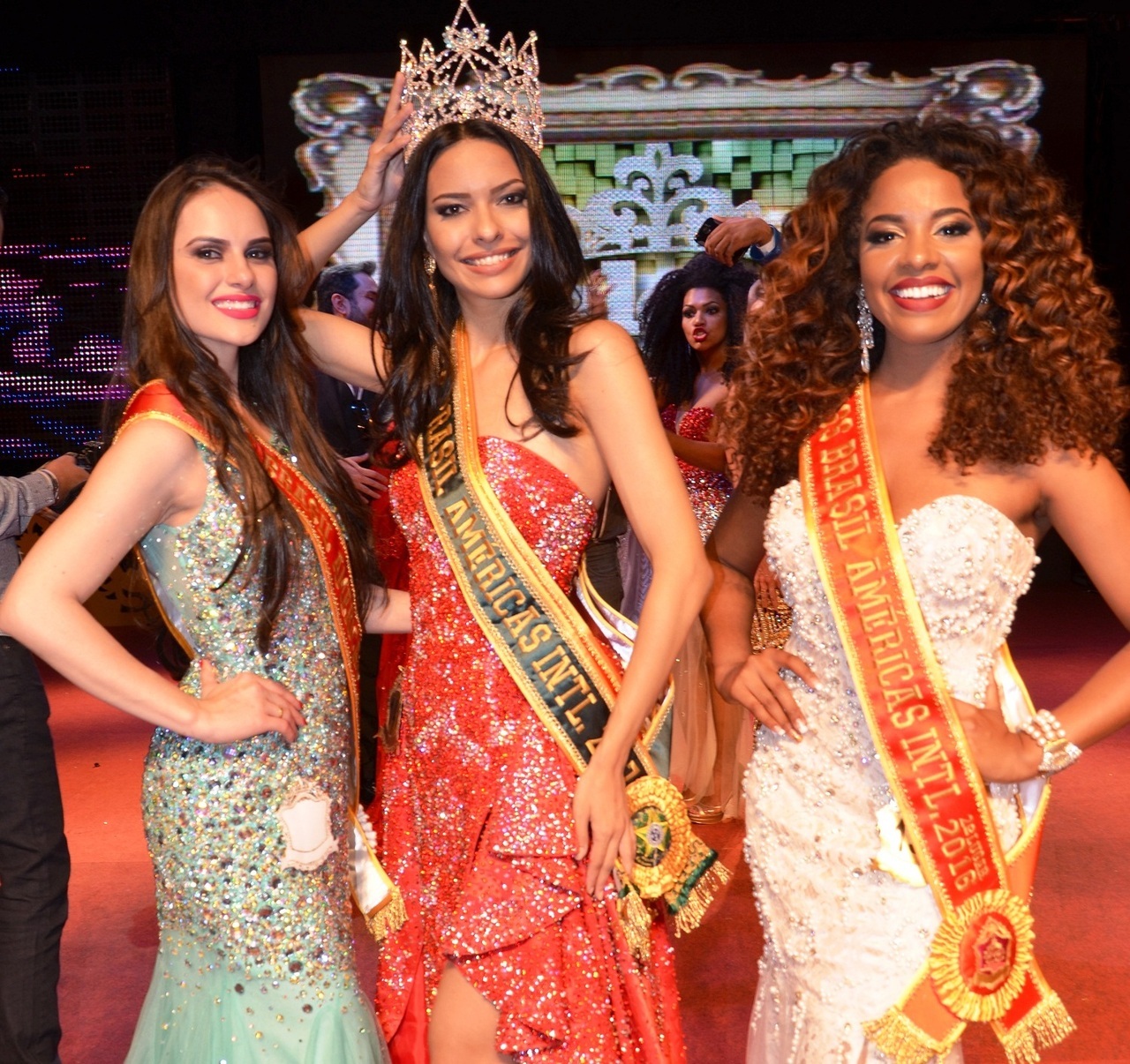 Concurso de beleza reúne modelos de todo Brasil em Campo Grande - JD1 ...